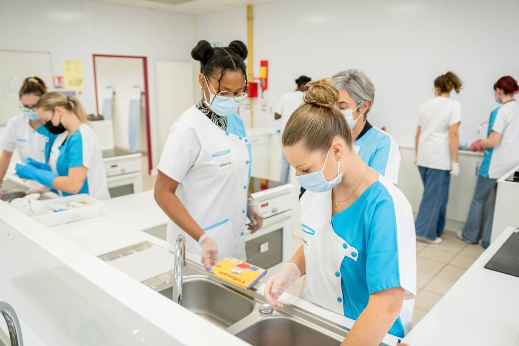 BAC PRO ASSP - Fenelon - Estran Brest